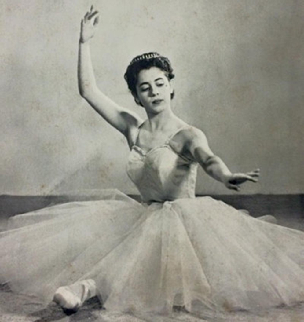 An Inspiration- Reflecting on My Dear Aunt Violet - Paula Carper ...